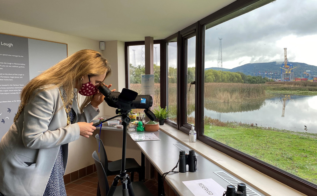 Lord Mayor gets a bird’s eye view of Belfast’s Window on Wildlife ...