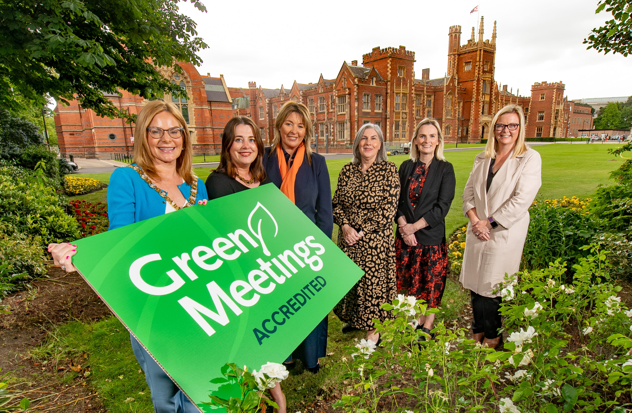 Queen’s celebrates green credentials - Corporate Visit Belfast